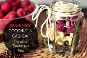 DIY Portable Instant Smoothie Mixes - A Beautiful Healthy Homemade Gift